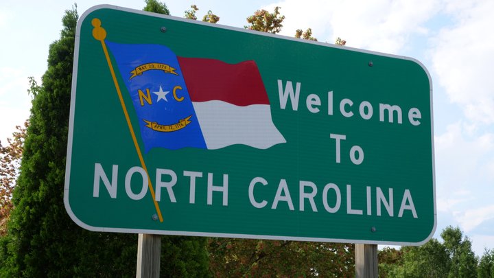 North Carolina eatery owners expand with food trucks | Food Truck Operator