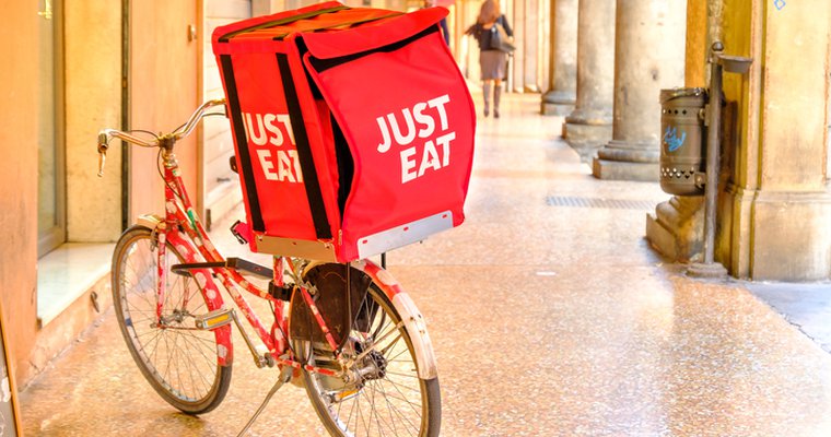 4 ways to solve the delivery dilemma | Fast Casual