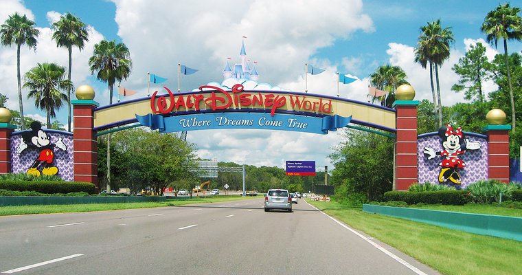 Disney World Apple users can access attractions with digital pass | ATM ...