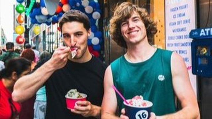 Franchisee, Youtuber buy 16 Handles | Fast Casual