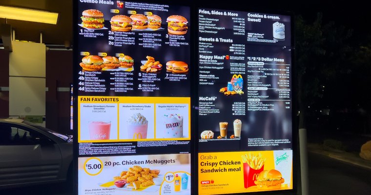 9 strategies for boosting revenue with digital menu boards | Digital ...