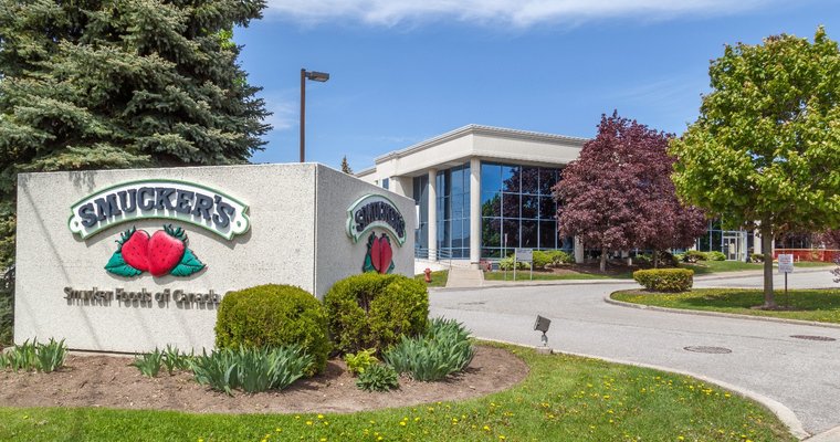 JM Smucker lifts Q3 2023 sales, earnings | Vending Times