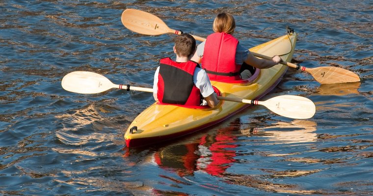Oklahoma town introduces kayak rental kiosk | Kiosk Marketplace