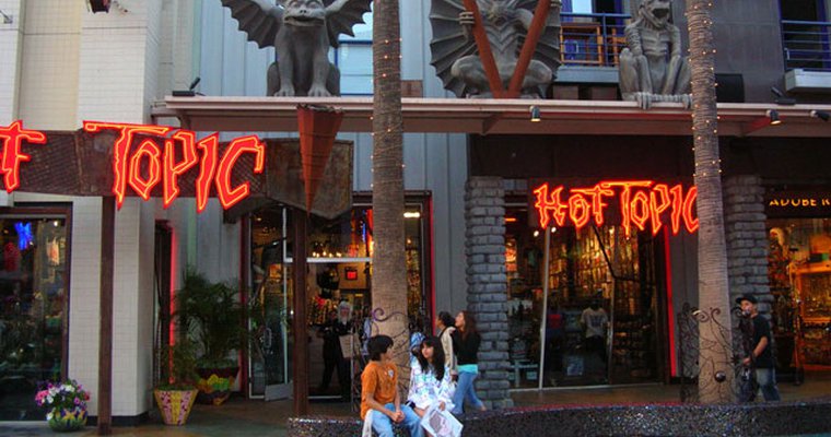 Hot Topic to acquire Geeknet | Retail Customer Experience