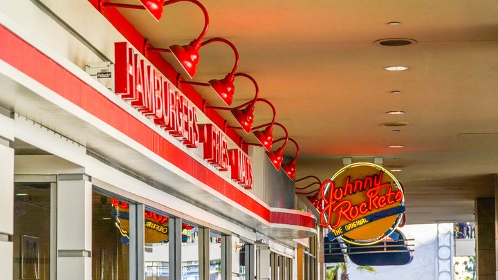 Johnny Rockets, Hurricane Wings debut 1st co-branded DC restaurant ...