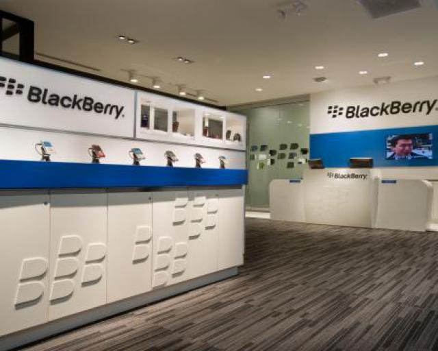 BlackBerry Retail Experience Prototype | Retail Customer Experience
