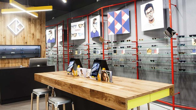 Optical store installs mirrored touchscreen that encourages online ...