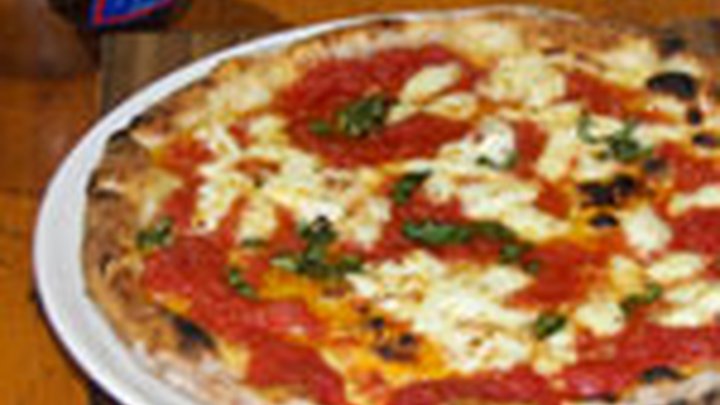 Why measuring social media is key to growing fast casual pizza brands ...