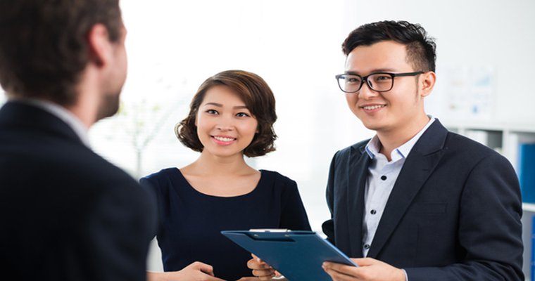 How digital signage can improve internal communications in the ...