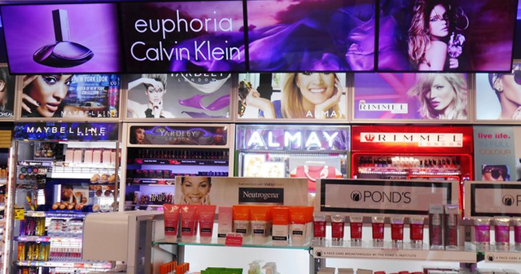 Health-and-beauty chain Clicks South Africa clicks on digital signage ...
