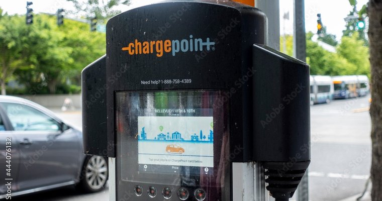 Seattle launches pilot EV charging stations | Kiosk Marketplace